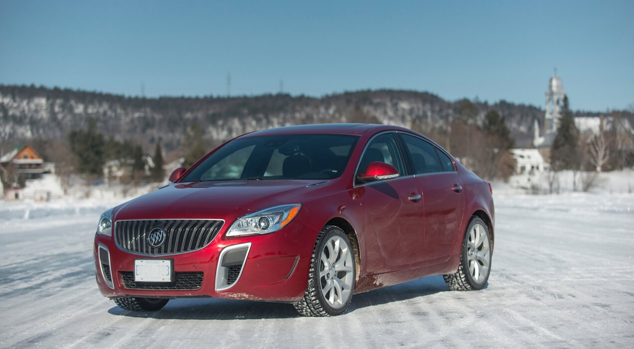 Buick Regal - specifications, photos, videos, reviews, prices